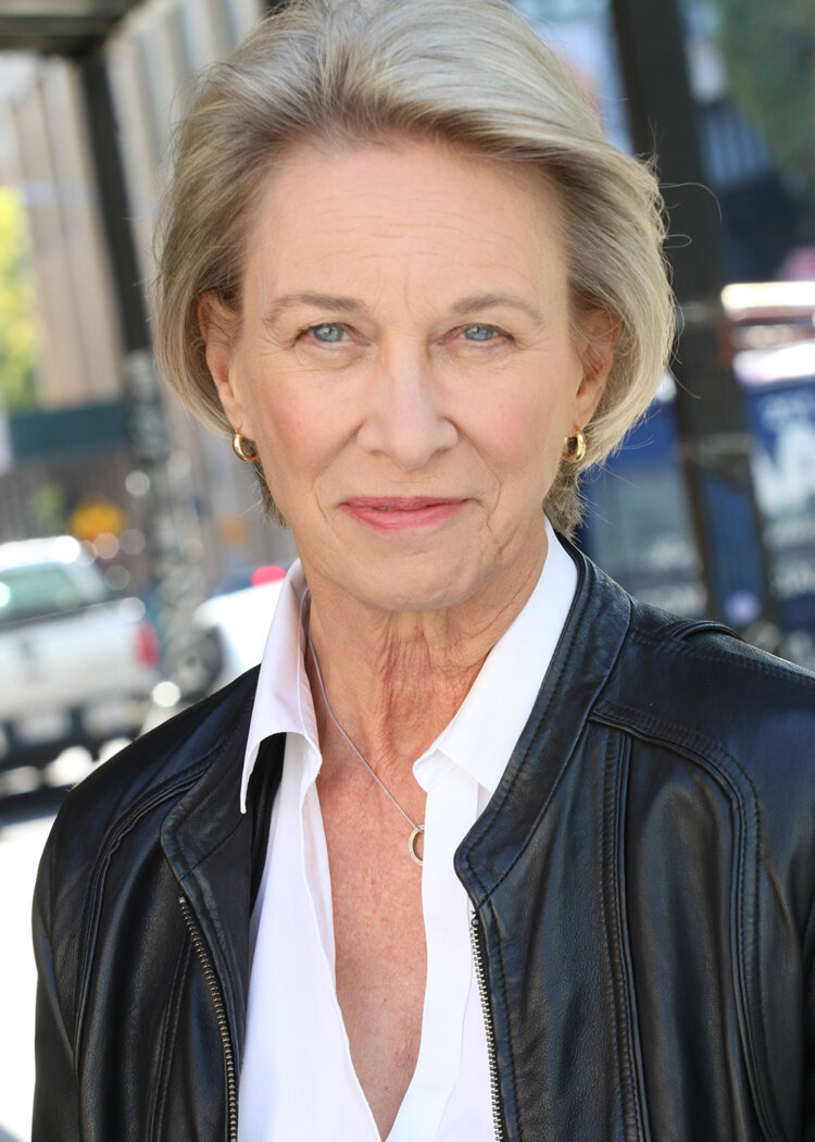 Interview with Barbara Butcher, author of What the Dead Know